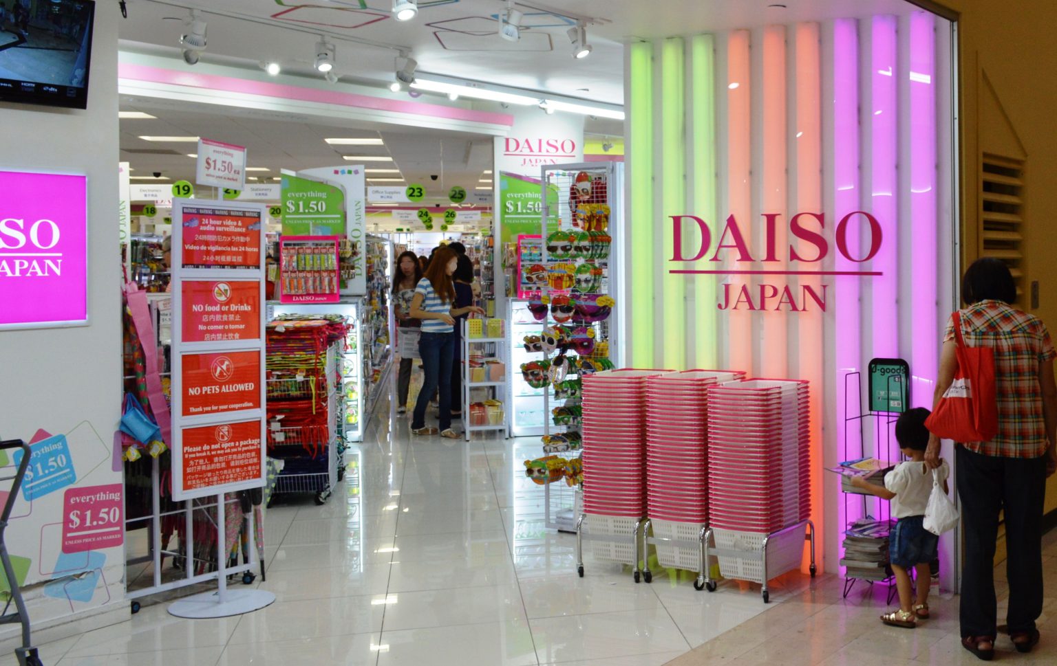 Japanese discount retailer Daiso opens its Salinas store Saturday ...
